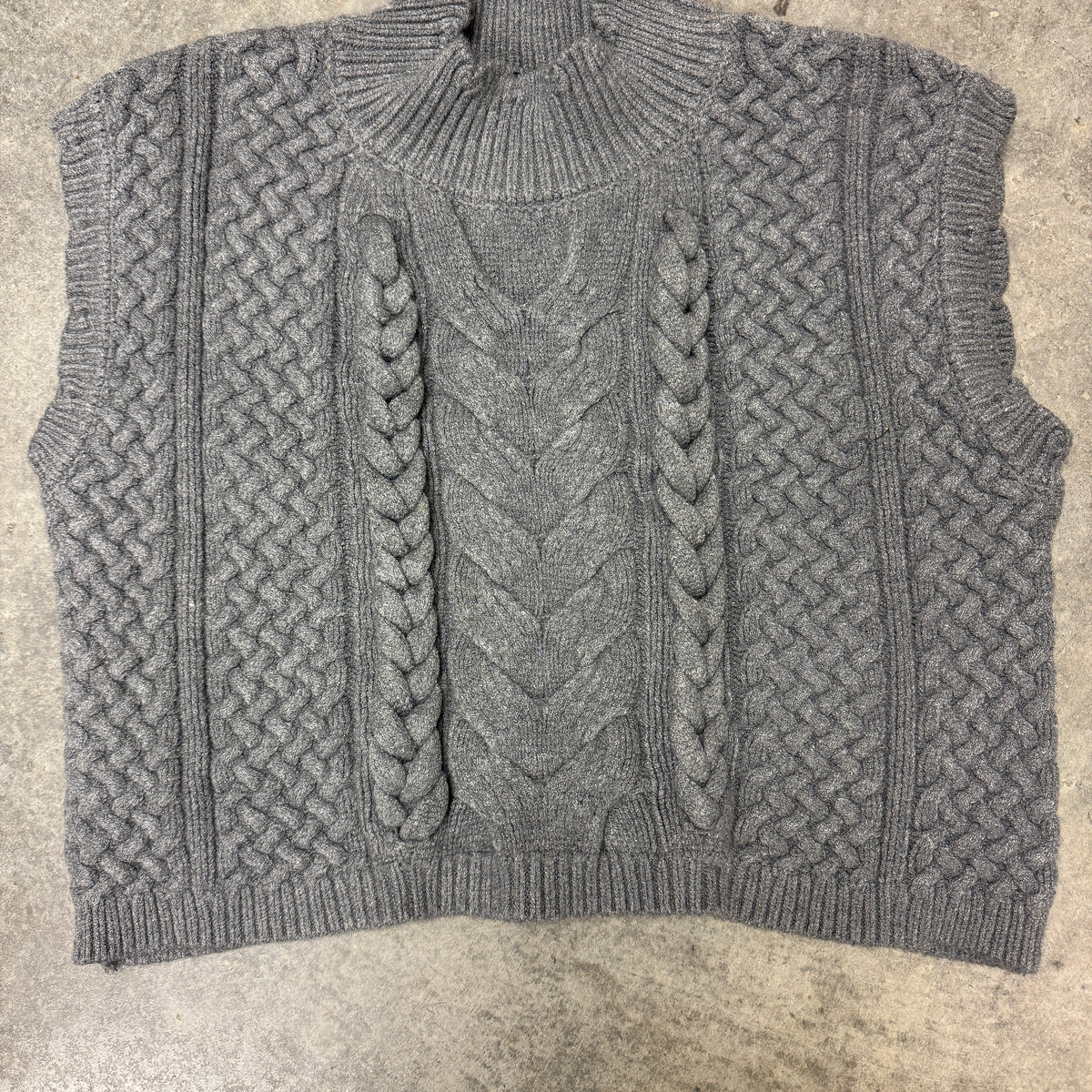 [DELUC] Elm Knit Vest – H Kyle Boutique